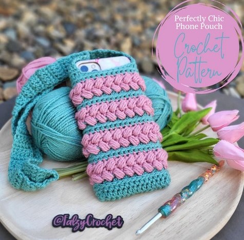 Waffle Stitch Pocket Phone Cozy | Threads